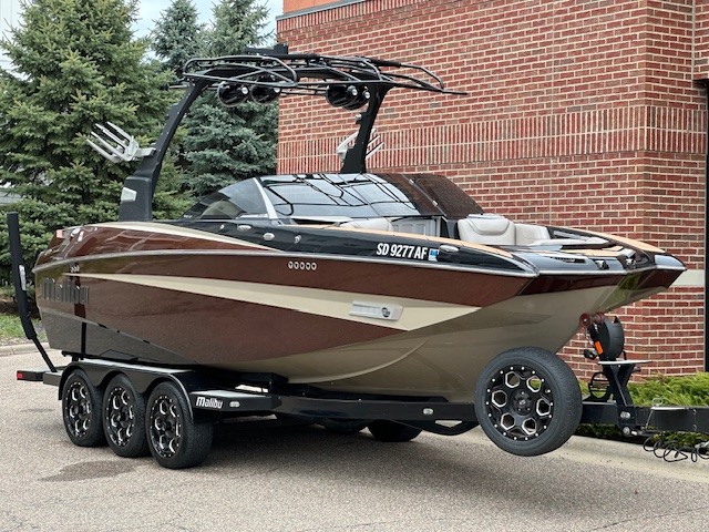 Pre-Owned, Used Inboard Boats For Sale | Malibu & Axis Boats